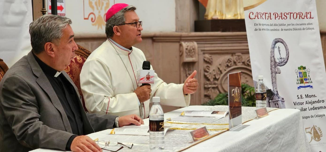 Diócesis de Celaya inicia jubileo por 50 años, obispo envía Carta pastoral Diócesis de Celaya inicia jubileo por 50 años, obispo envía Carta pastoral